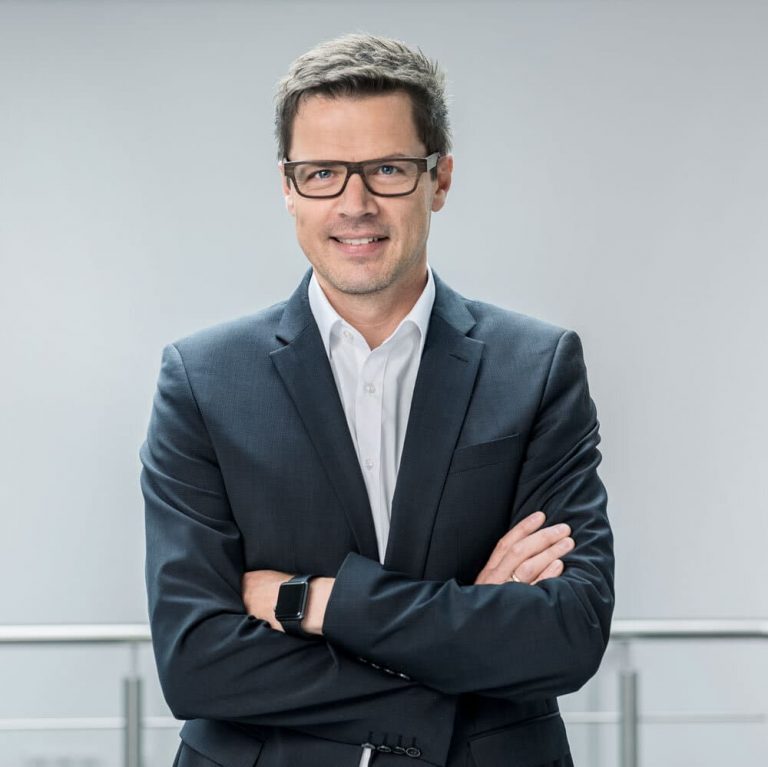 Kellerabdichtung: Weiße Wanne im Fokus