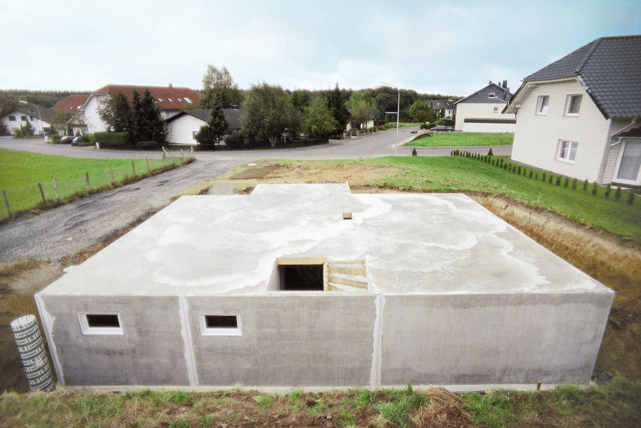 Kellerabdichtung: Weiße Wanne im Fokus